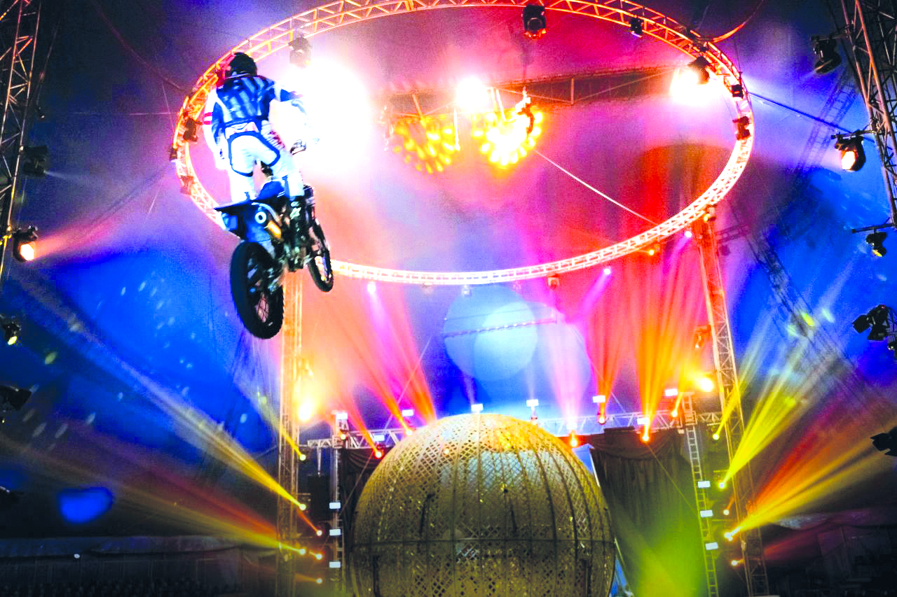 Cirque Amar traz um show inédito diretamente da França para o Vale do ...